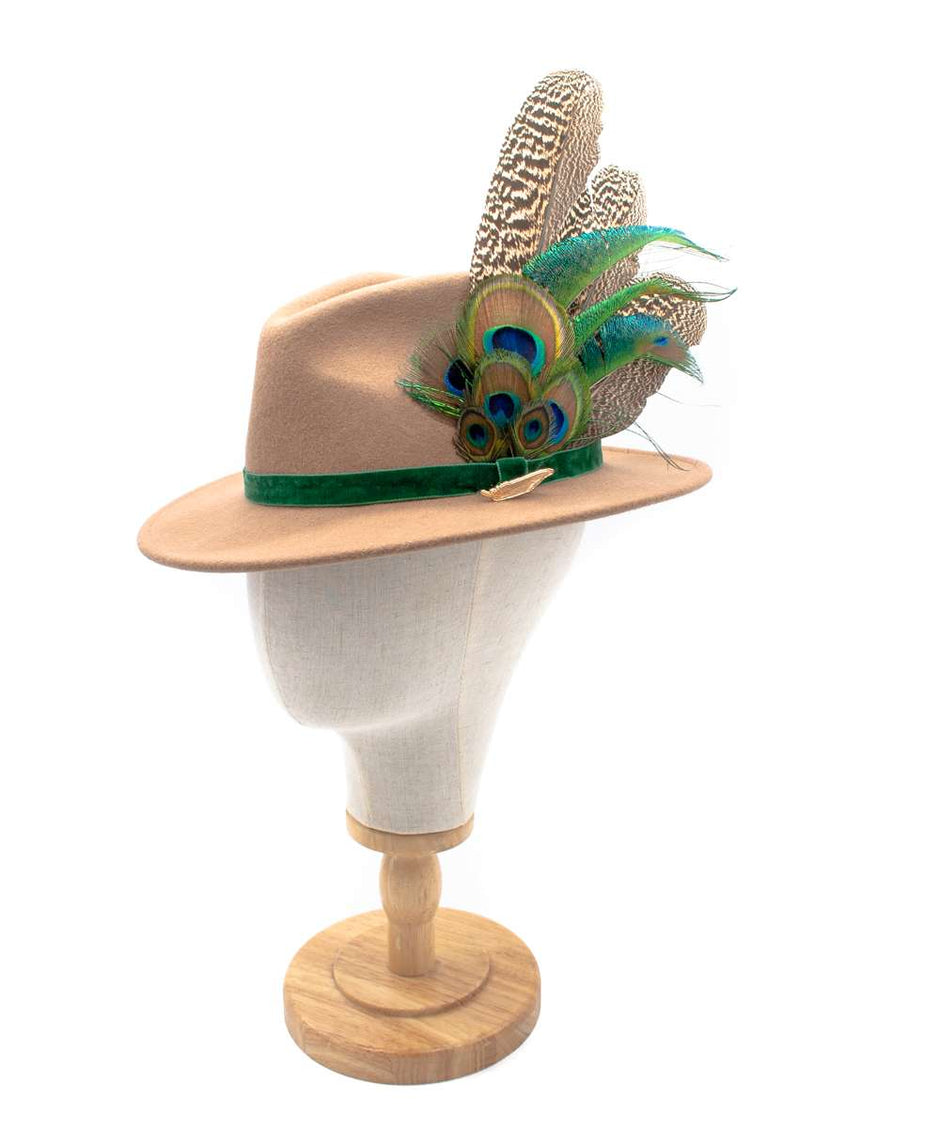 My Fancy Feathers | Feather Fashion